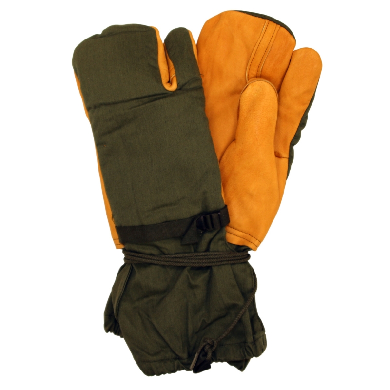 U.S. Trigger Finger Mitten w/ Wool Insert - Medium at Glen's